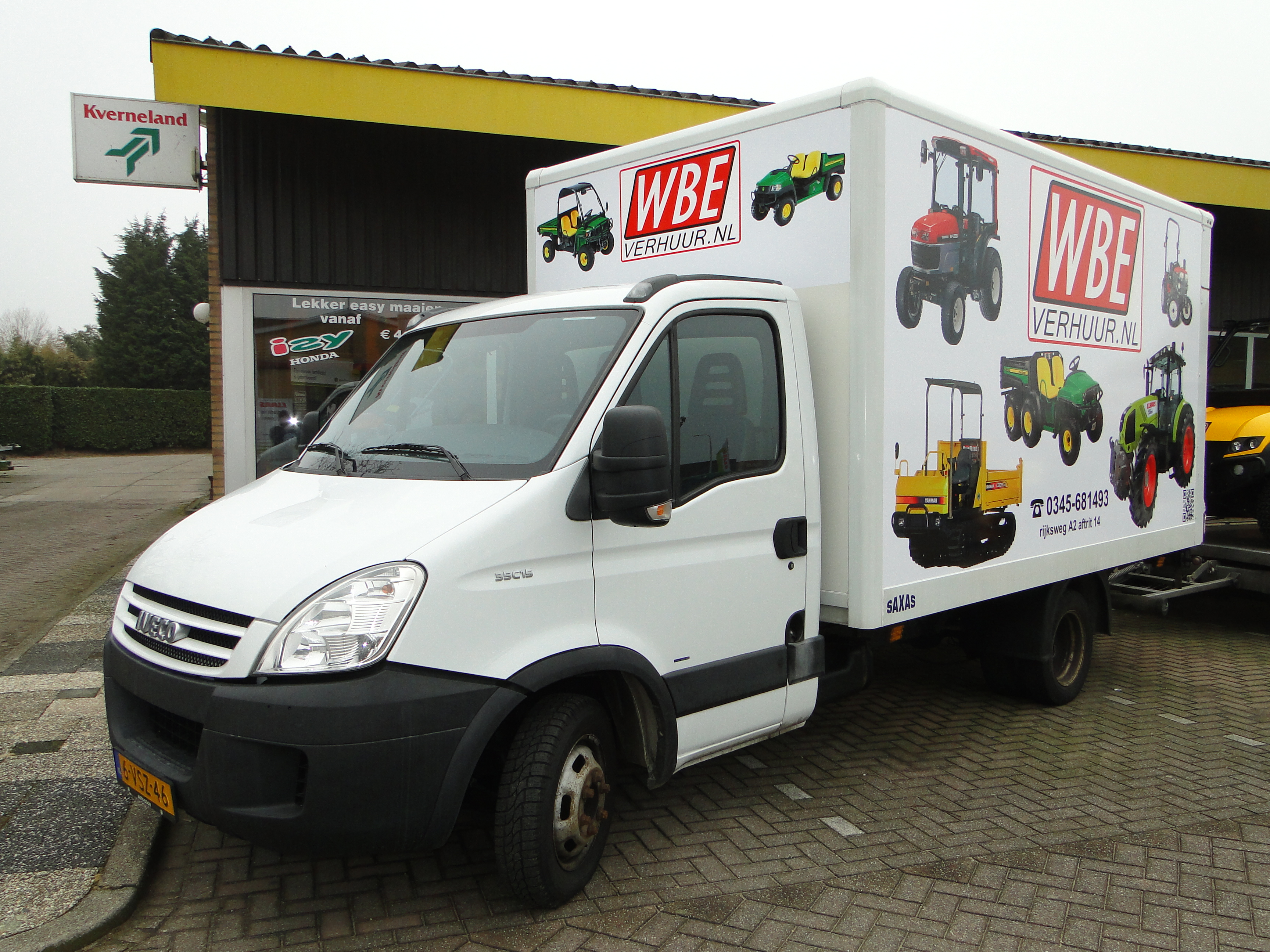 wbeverhuur.nl | John Deere JCB Gator verhuur | Aanhangwagens